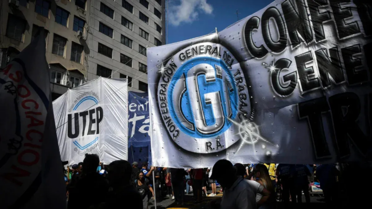 Paro 30 de abril 2026: ¿hay paro general o solo marcha? Qué servicios ...