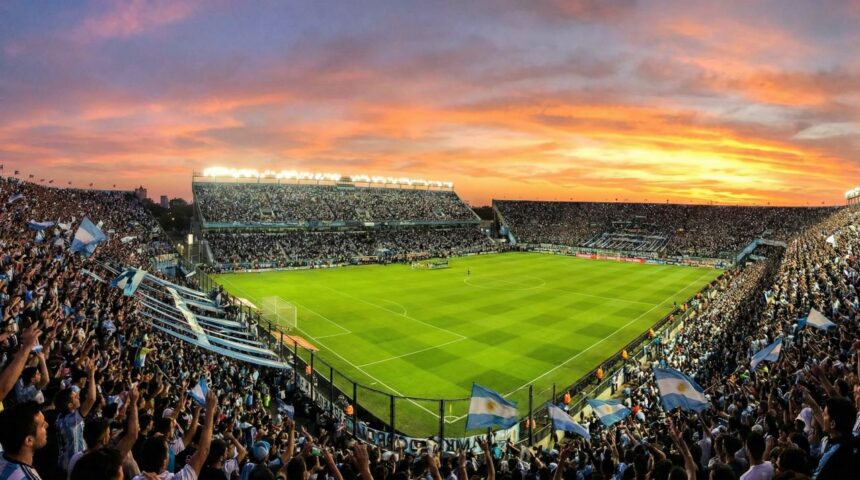 Ver fútbol en vivo por internet 2026: todas las plataformas, precios ...